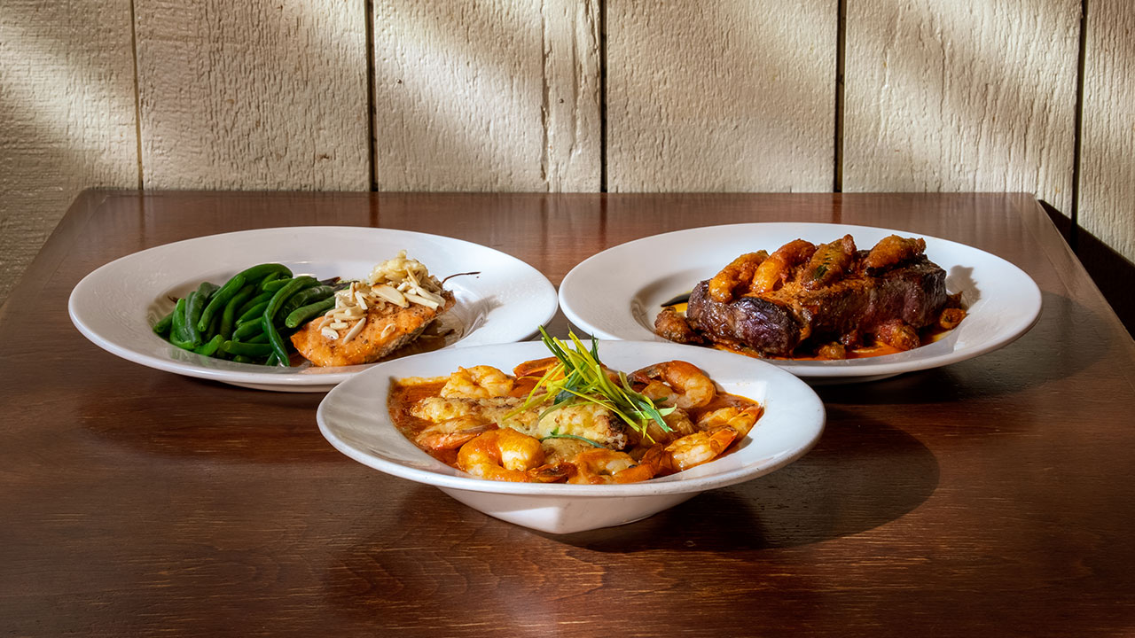 Lock Stock & Barrel Steakhouse - Photo Gallery / Famous Prime Rib